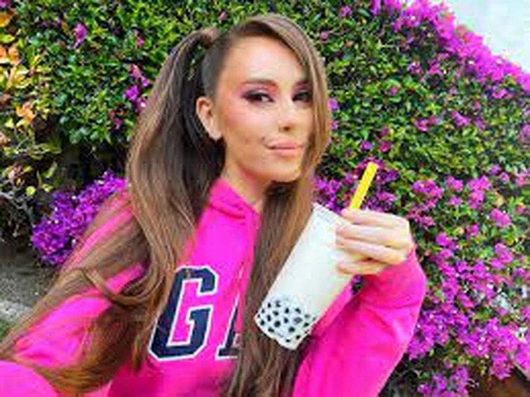 Could Leah Ashe go in to Girly Girl?? | Fandom