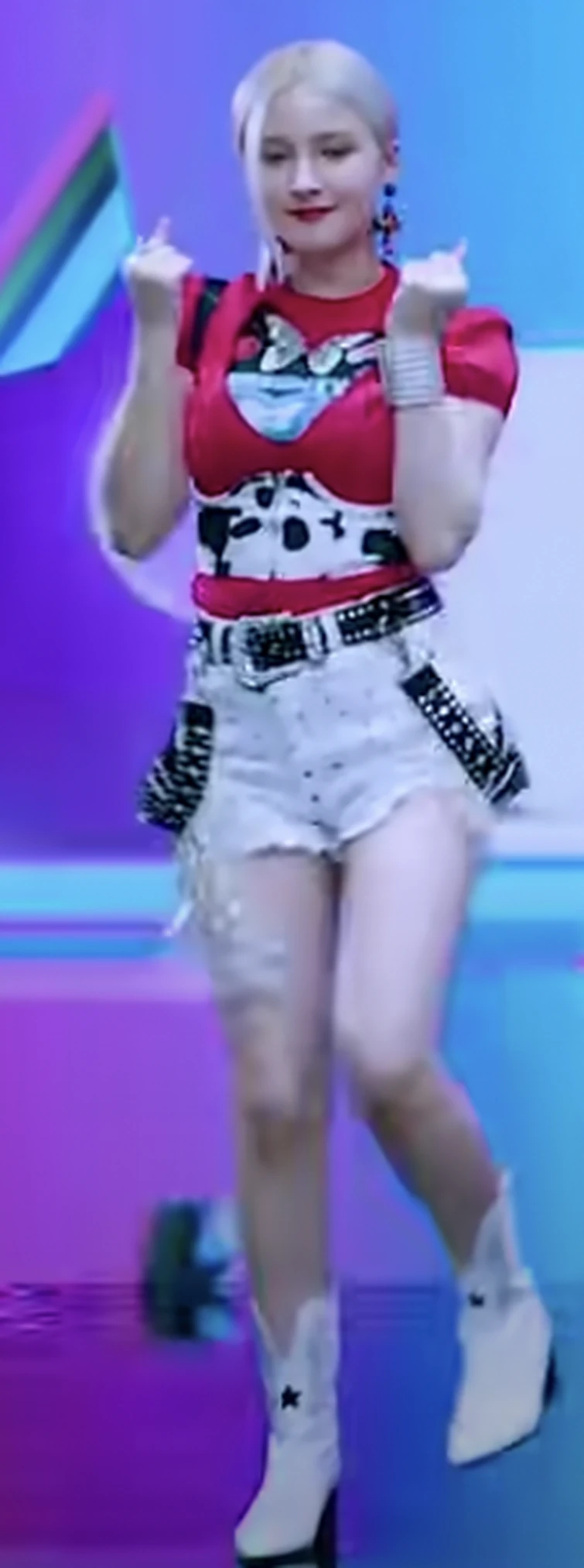 Discuss Everything About Momoland Wiki | Fandom