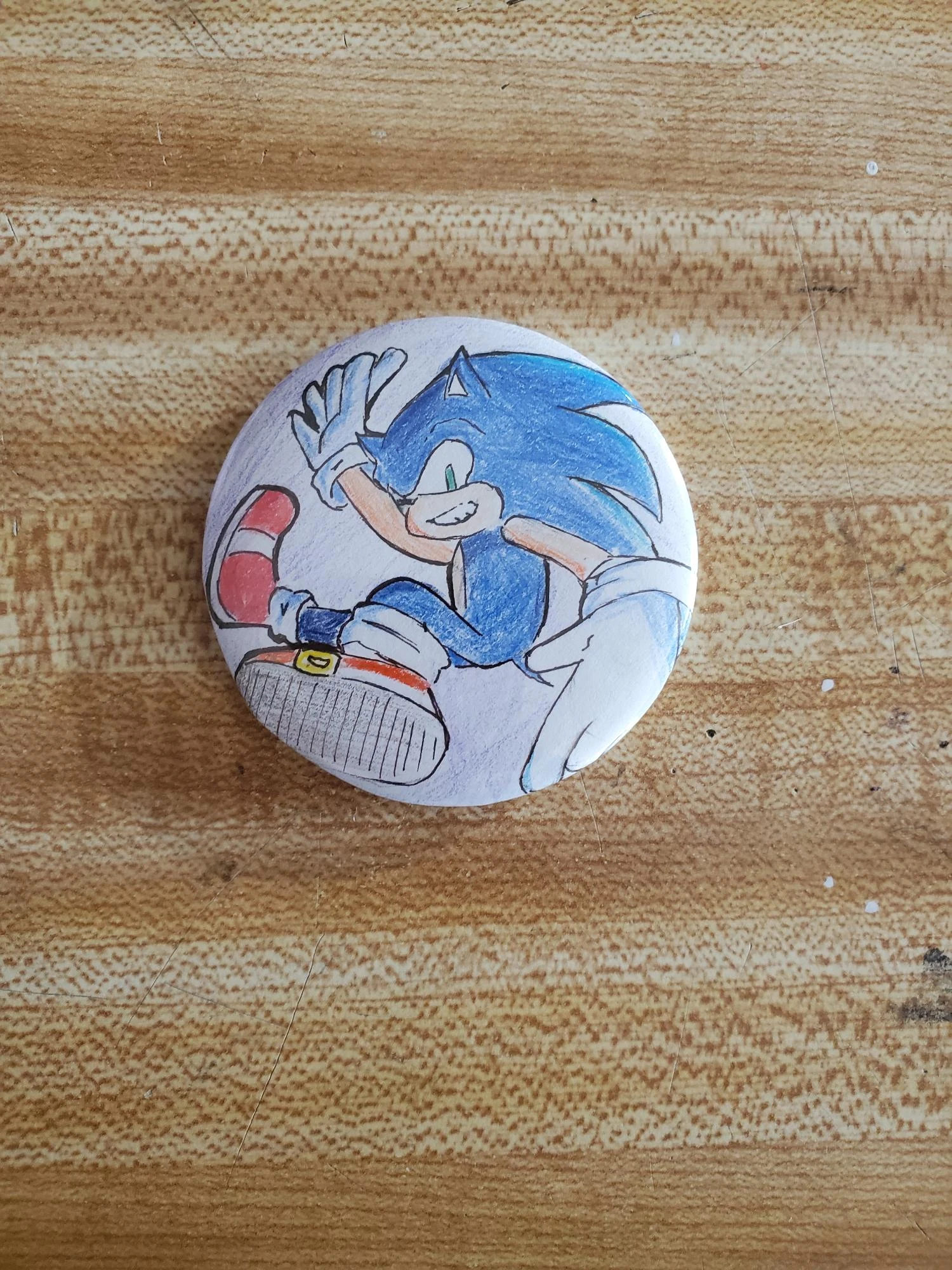 Made a Sonic button pin for myself | Fandom