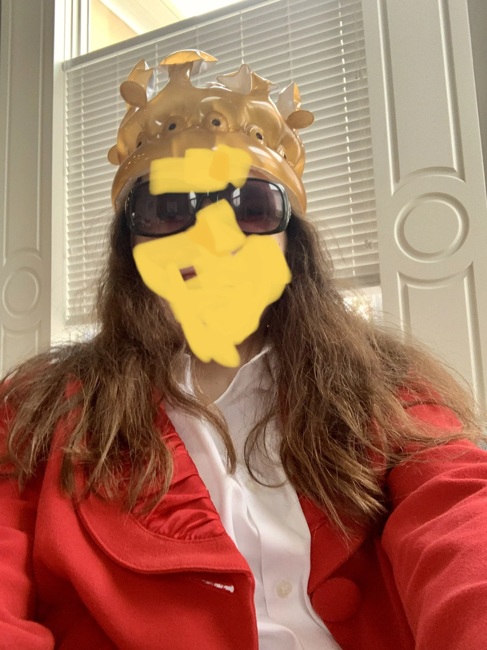 Sitting on the couch in eret cosplay | Fandom