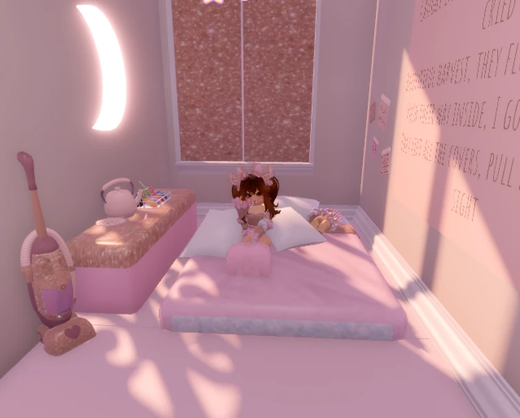 Discuss Everything About Royale High Wiki | Fandom