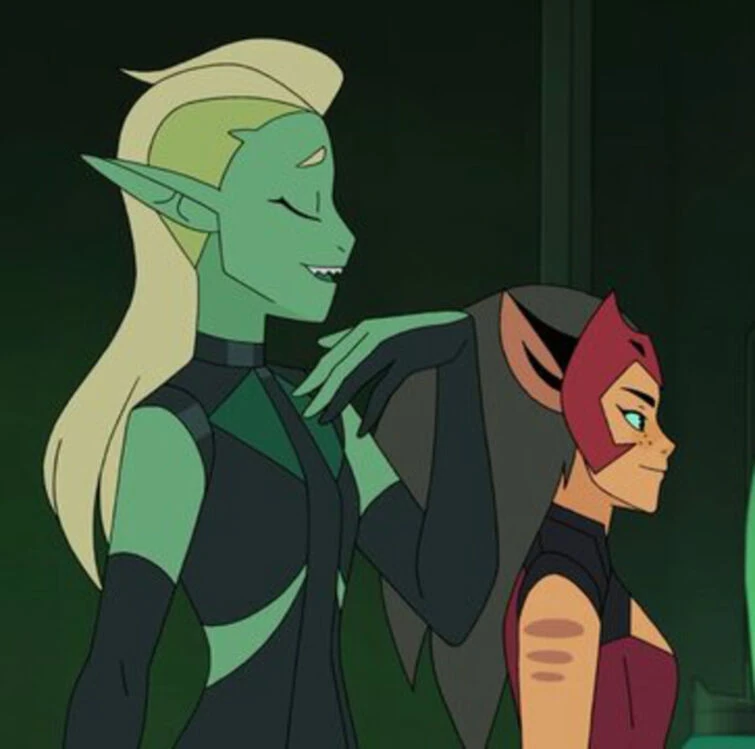 This is "Troublemaker" by Olly Murrs. (Edited to fit Double Trouble ...