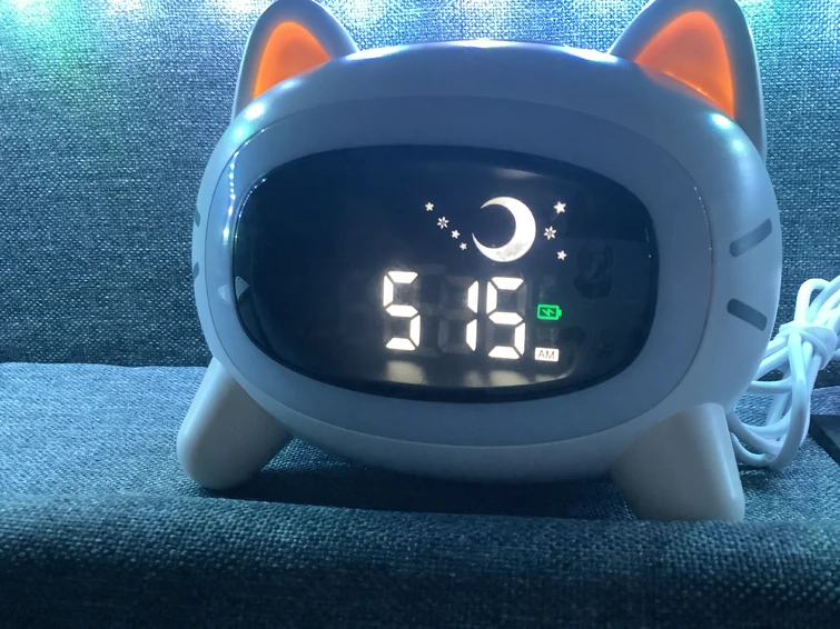 THIS CLOCK IS SUS!!!1!1!1!!11!!!! *vine boom* 😨😨😨😨😨😨😱😱😳😳😳😳😳 | Fandom