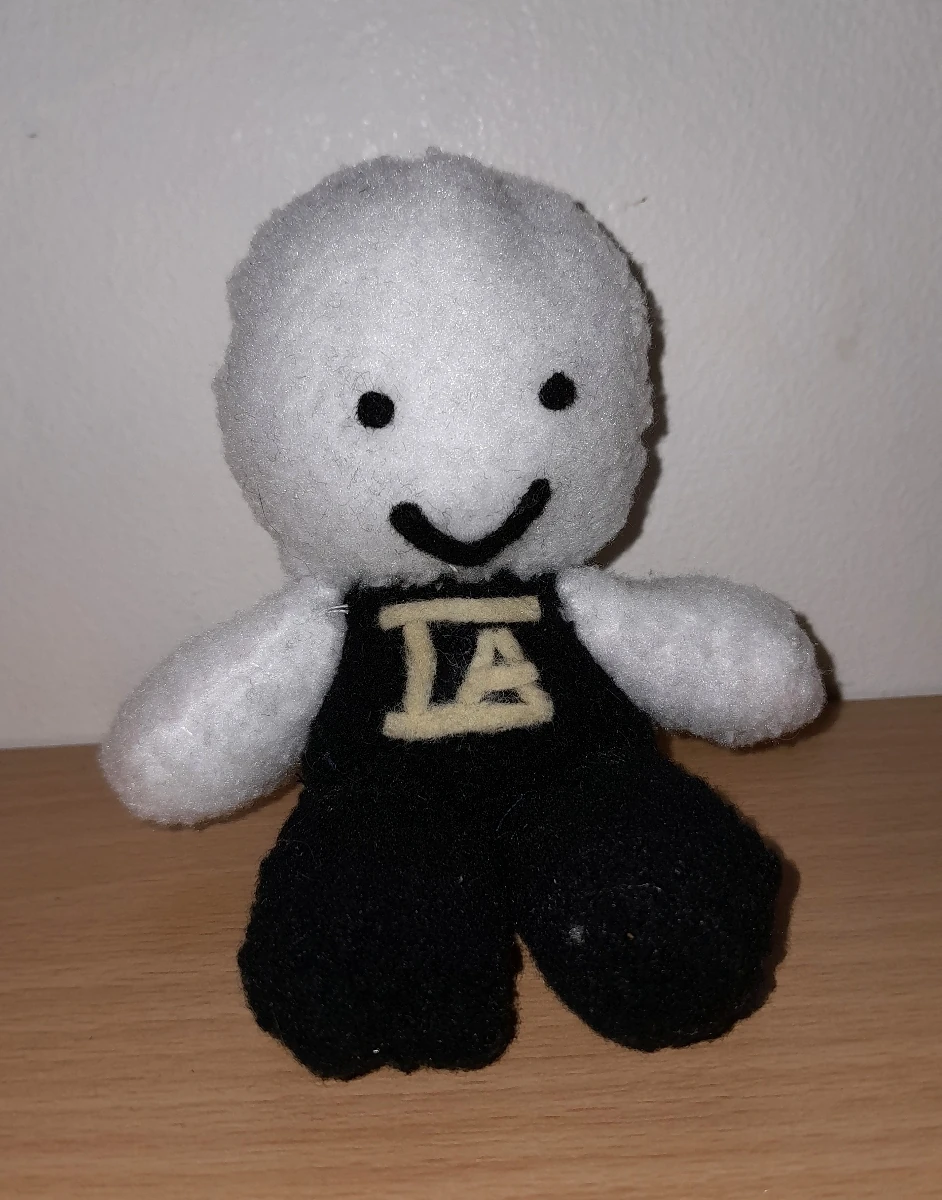 i made a combat dummy plush!!!!🔥🔥🔥🐎🦅🐿 | Fandom