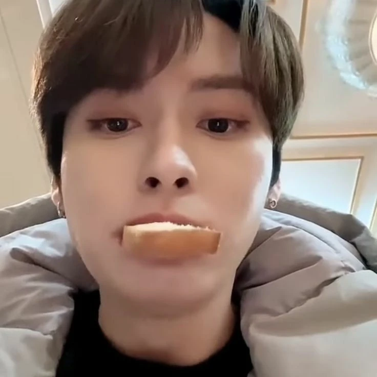 Random K-POP Image #13 | Fandom