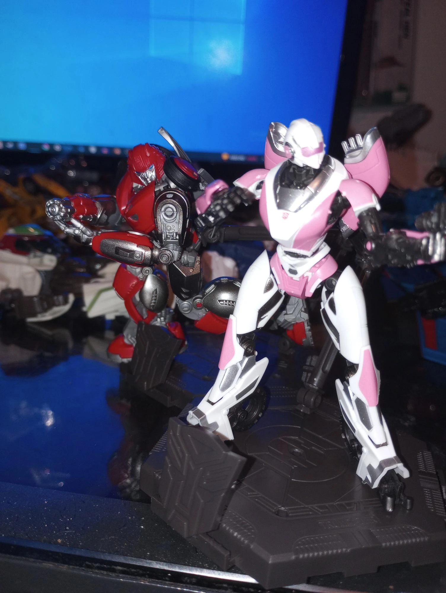 Trumpeter Arcee Model kit | Fandom