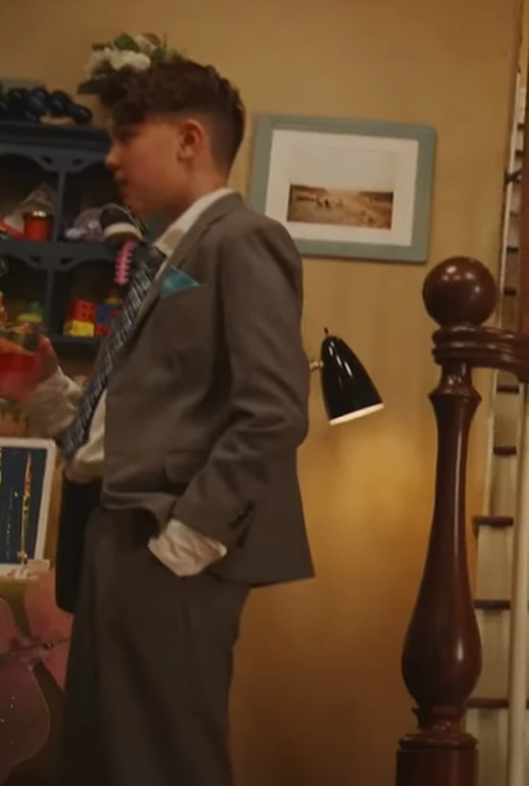 here is the actor of liam | Fandom