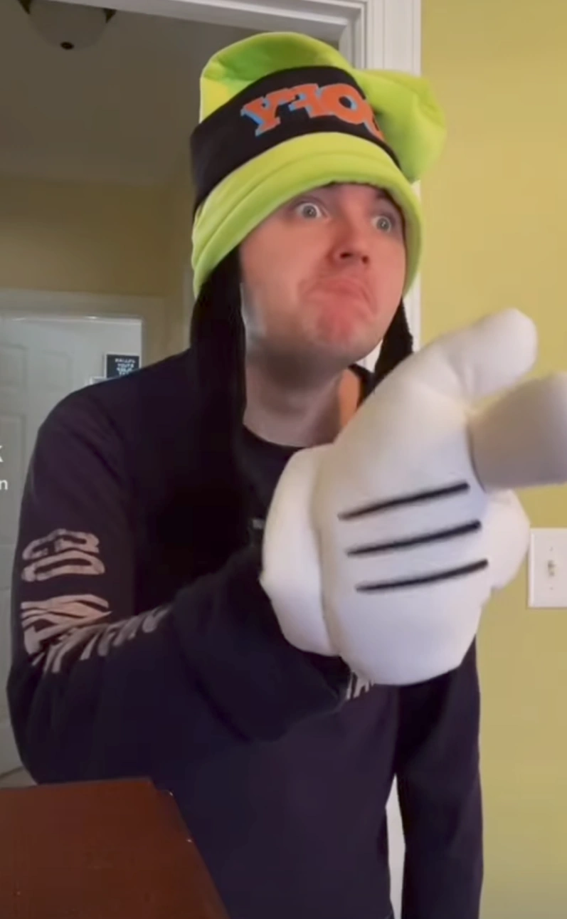 So, Goofy (tal_on) page is coming soon. | Fandom