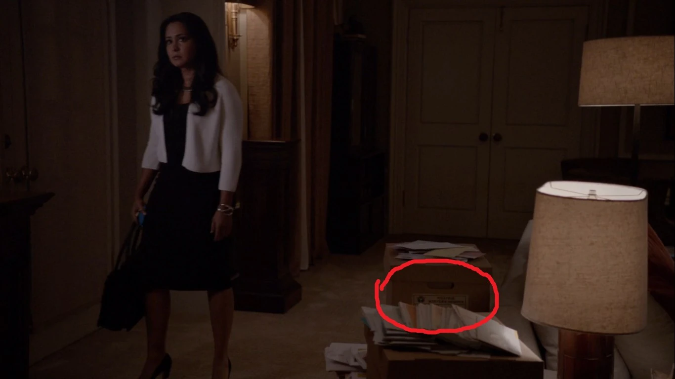 GUUYS! That's SSR documents!!! Am i right? | Fandom
