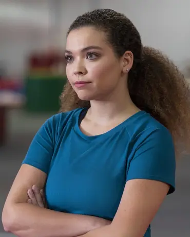 Aisha Robinson (Season 2) vs. Piper Elswith (Season 4) | Fandom