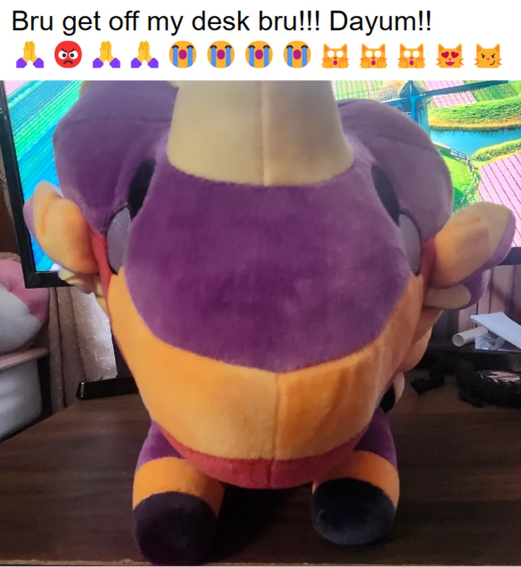 GET OFF MY CHAIR BRU!!!!😡😡🙏🙏🙏🙏🙏😭😭😭😭😭😭 | Fandom