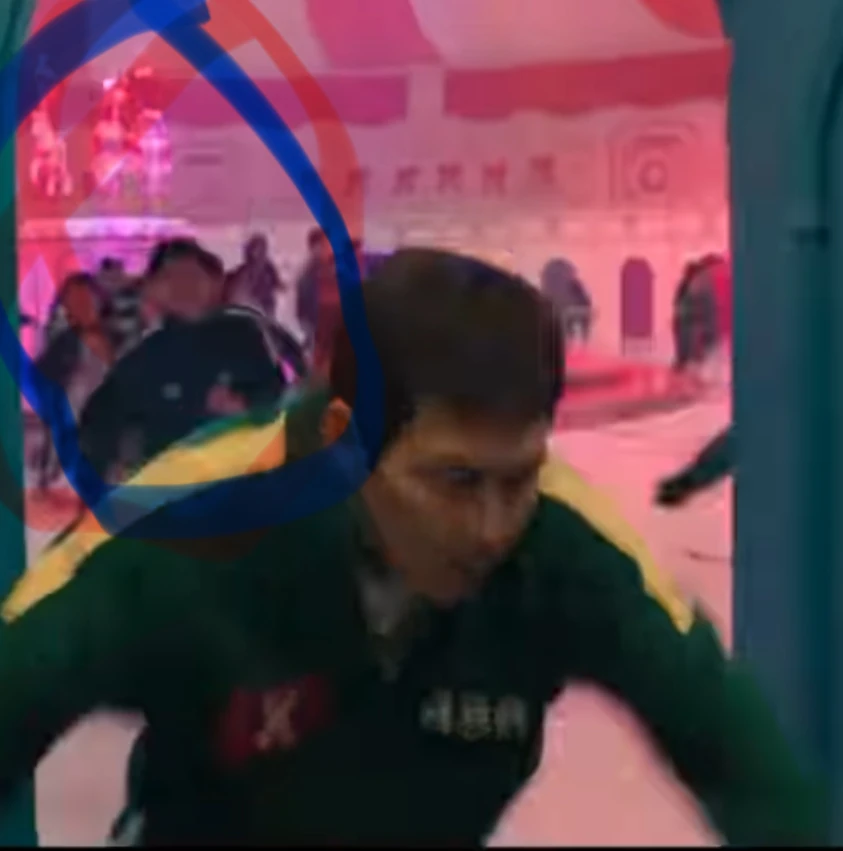 Who is this player that was running towards the room that gi hun and ...