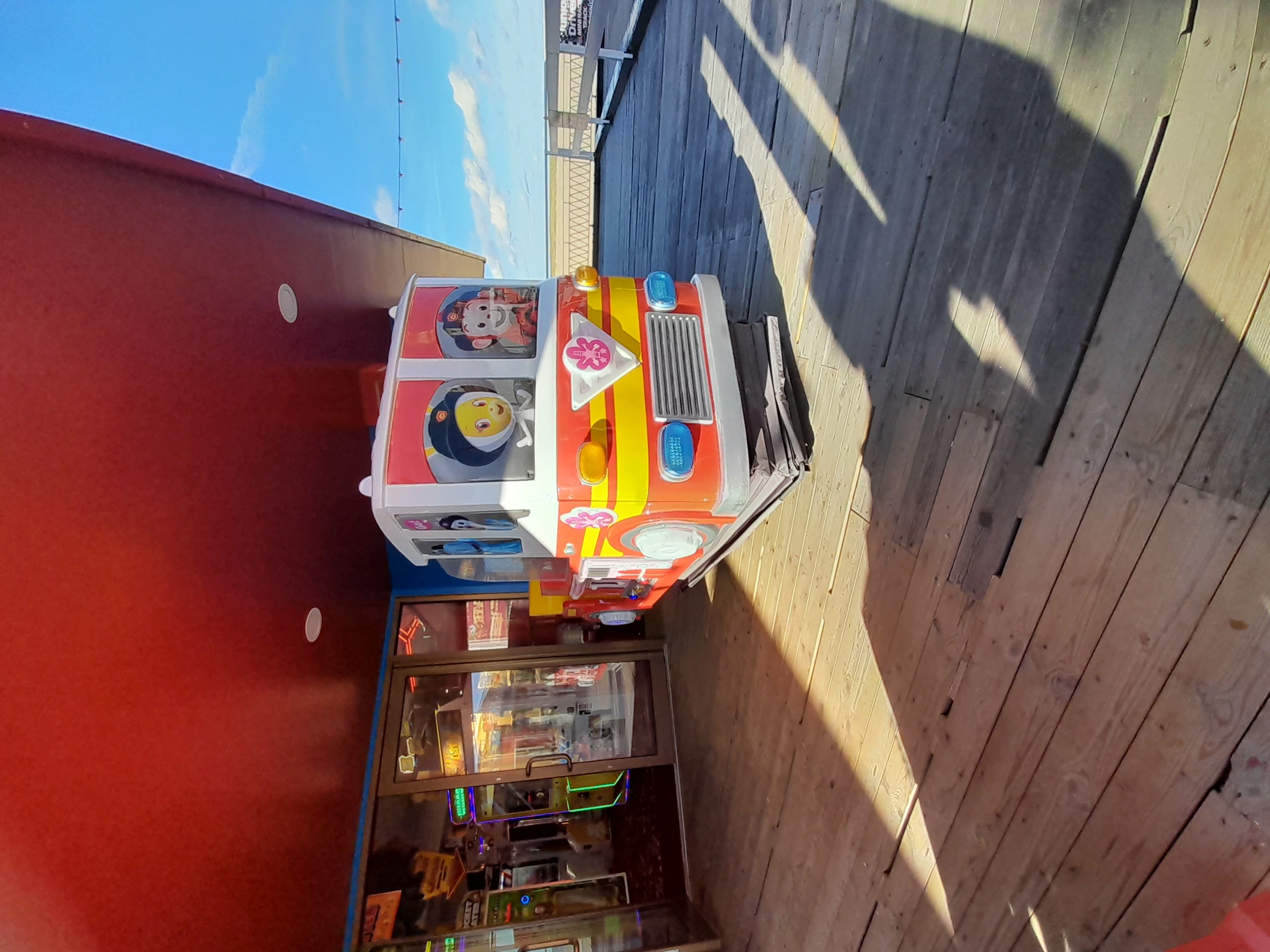 Oh no! The fire engine is not Oh no! The fire engine oh oh not moving ...