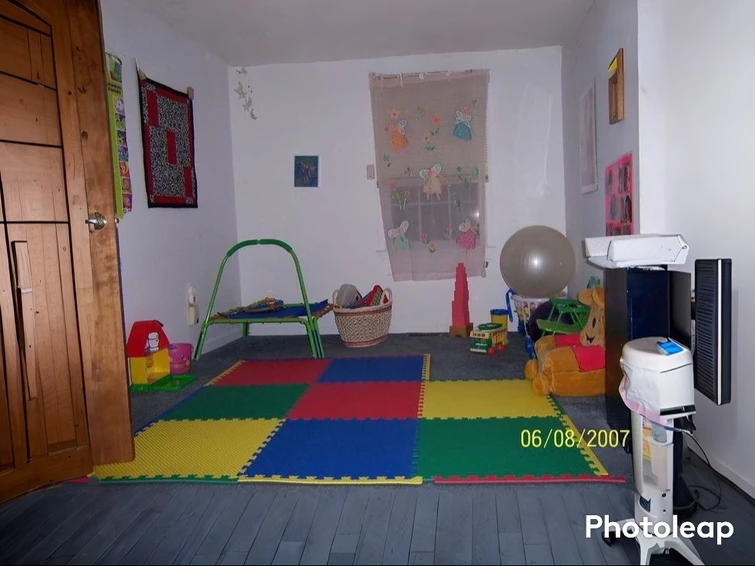 Using Photoleap to expand my favorite liminal space pictures ...