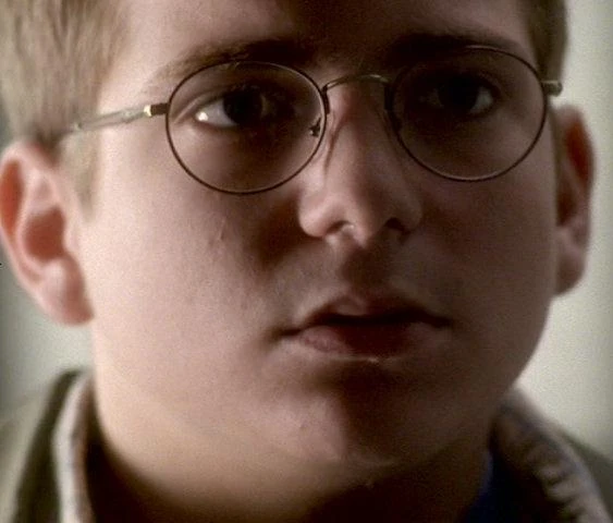 Gibson Praise | XF_10-13 Wiki | Fandom