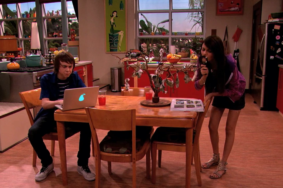 Pilot (Victorious Episode) Gallery | 10 Times Random Wiki | Fandom