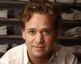 T.R. Knight | 11.22.63 Wiki | Fandom