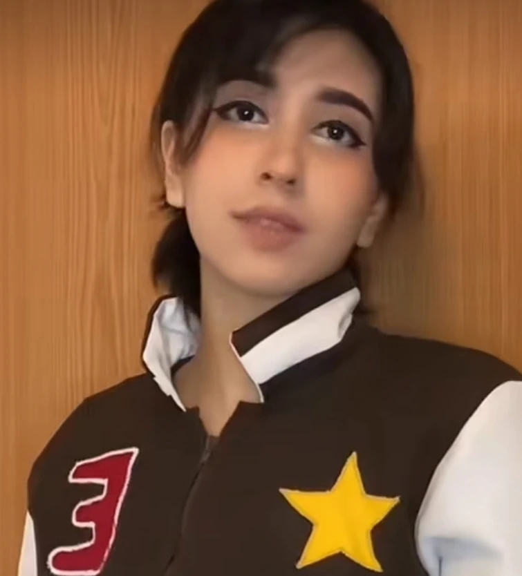 Luz blushed at Edric and Nevareth? | Fandom