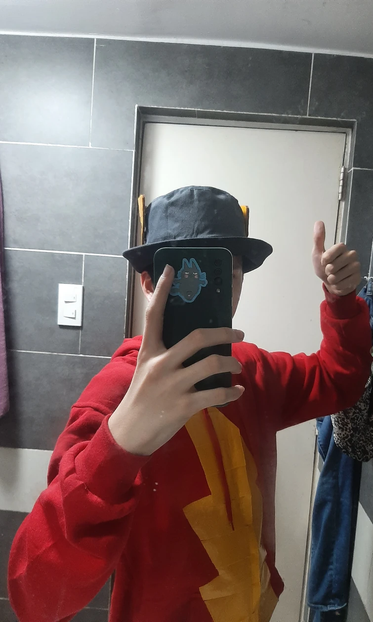 Flash Cosplay + First IRL Picture | Fandom