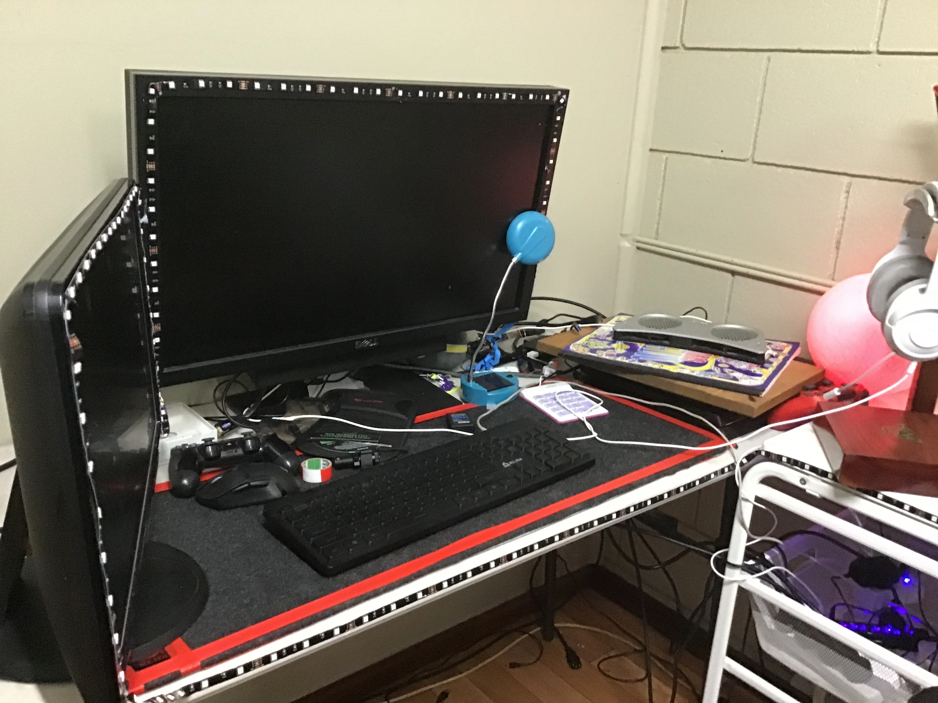 My empty gaming set up | Fandom