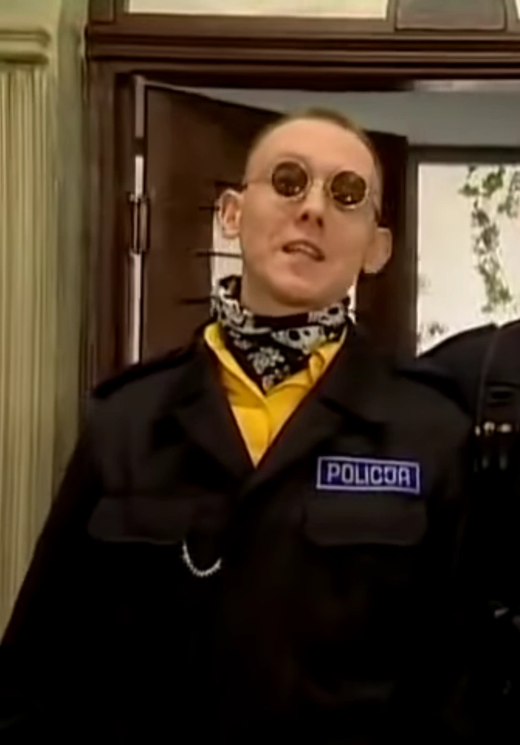 Luksus | 13 Posterunek Wiki | Fandom