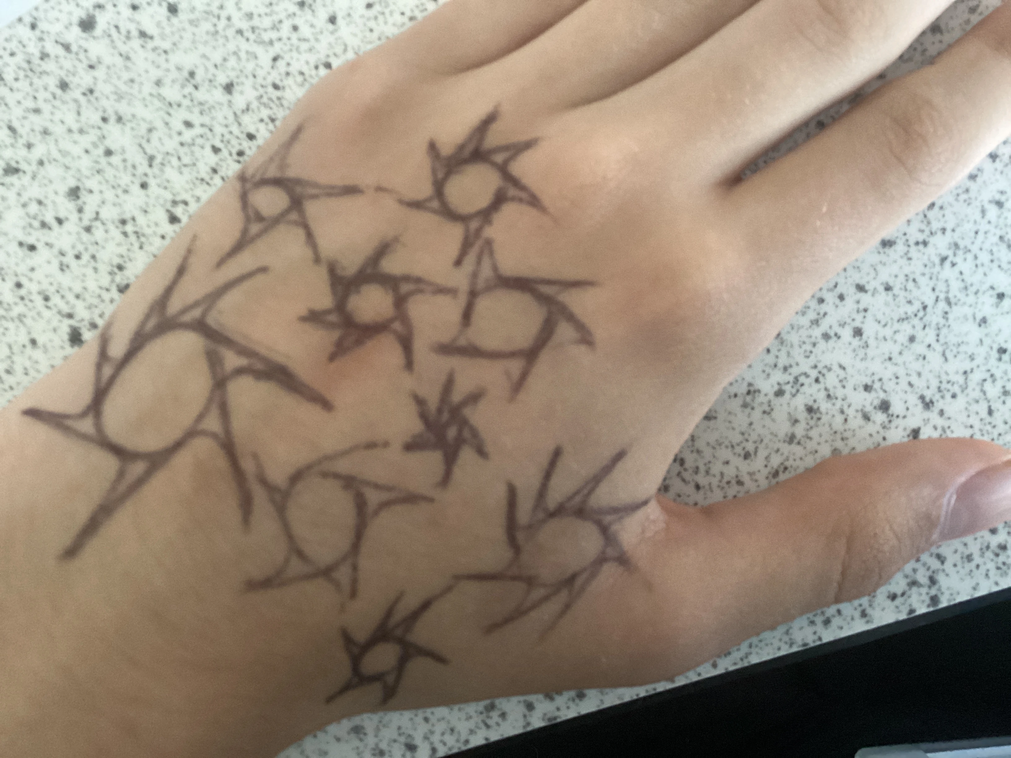 Can you guys tell I like drawing the Spawn symbol- | Fandom