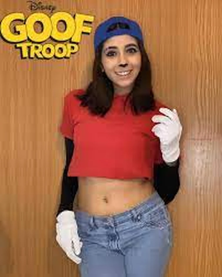 P-pretty cosplayer... | Fandom