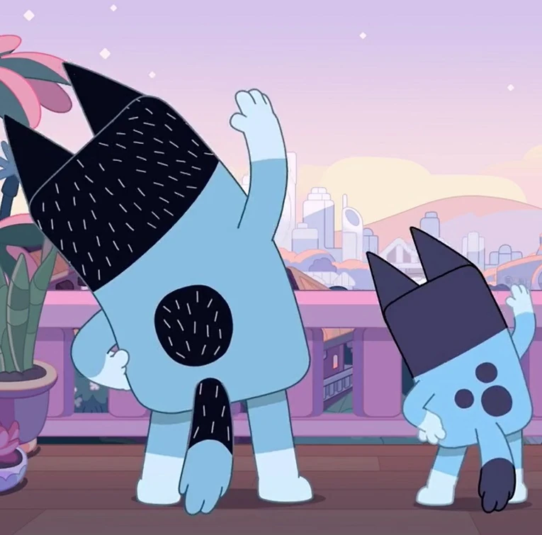 Bluey Mickey Mouse on her back | Fandom