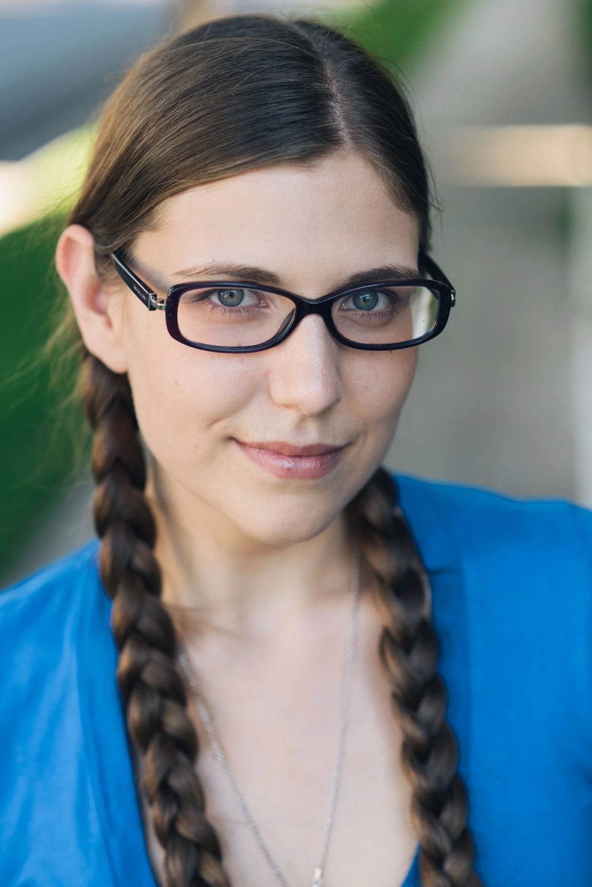 Laura Post | 1701Movies Wikia | Fandom