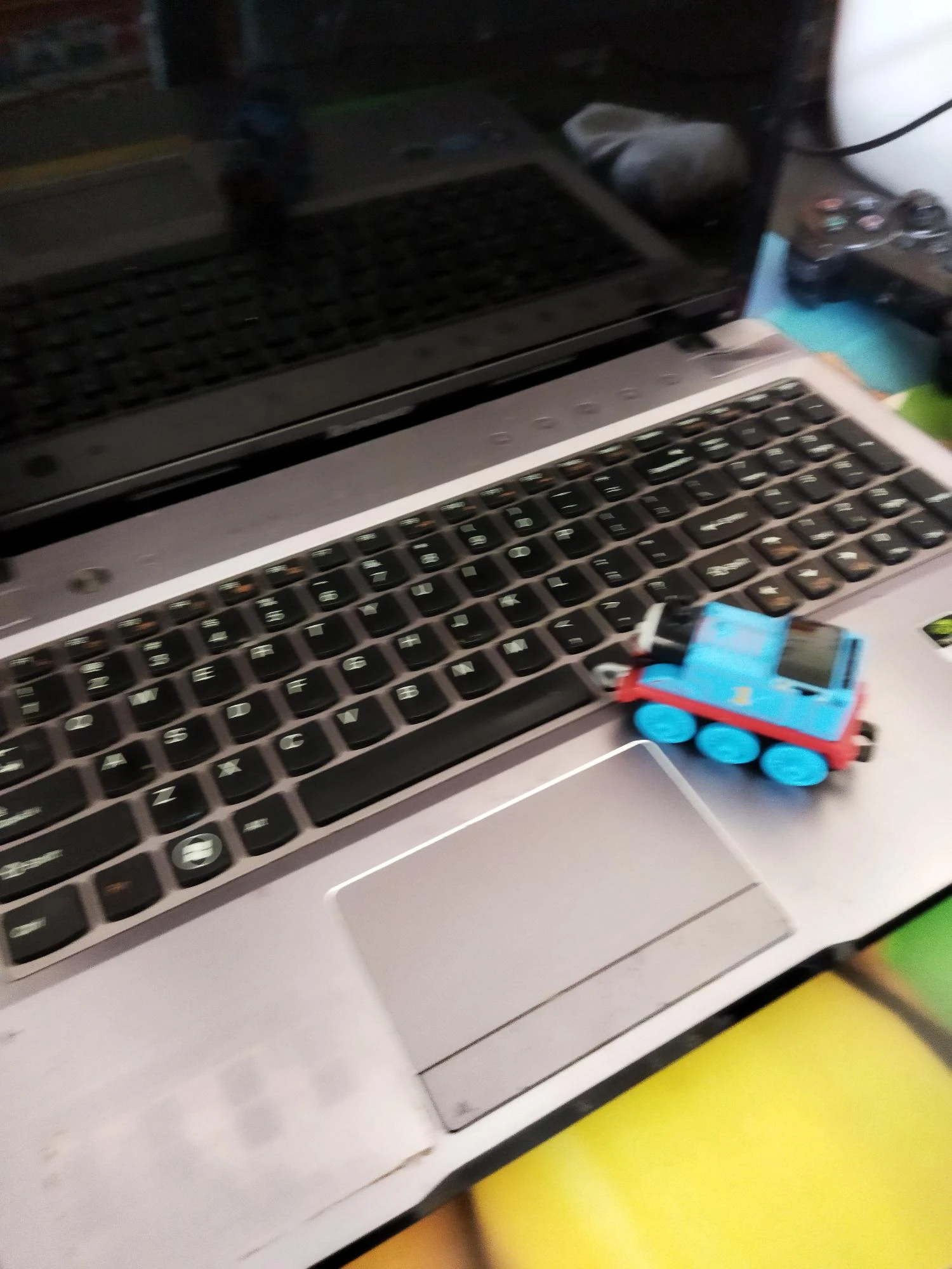 When Thomas plays on pc | Fandom