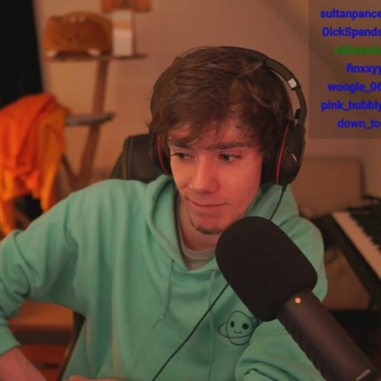 I need pfp pls | Fandom