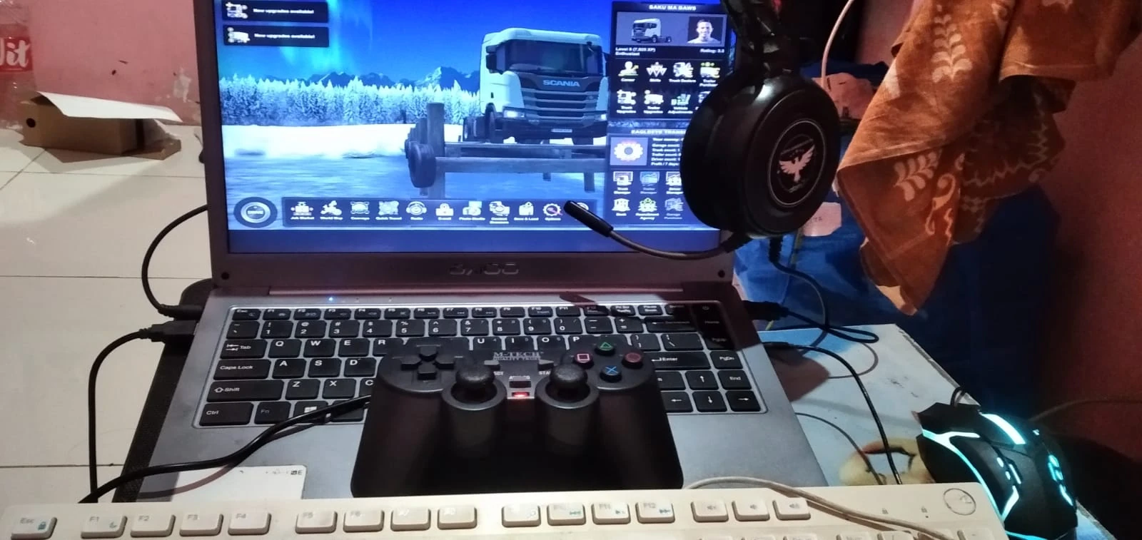 my simple setup (ignore the messy background just got home from my ...