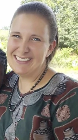 Esther Shrader | 19 Kids and Counting Wiki | Fandom