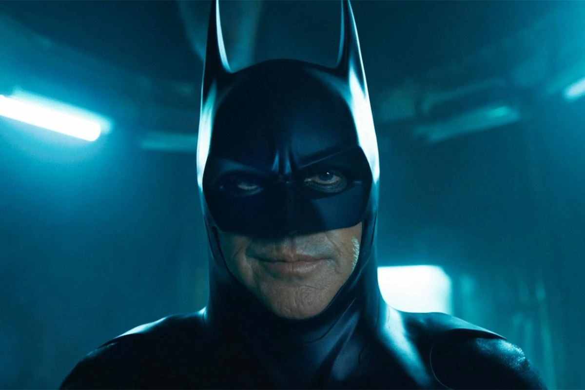 Batman's suit in The Flash is undoubtedly the best live action batsuit ...