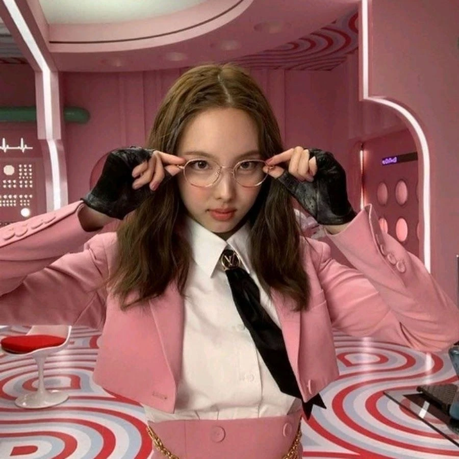 Daily Nayeon day 6 | Fandom