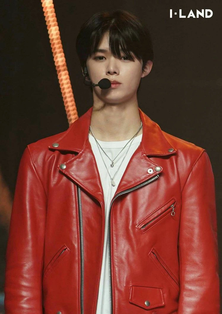 Day 74 of posting a pic of the members of the Hybe Labels Japan boy ...