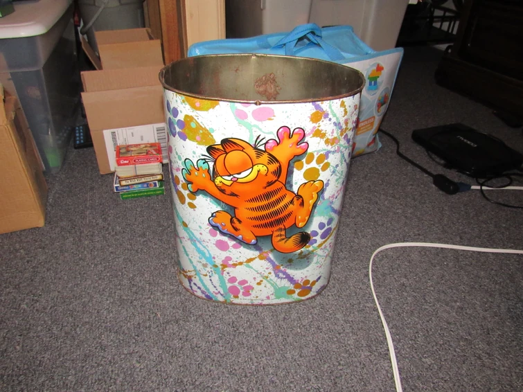 Here are some new photos of my Garfield collection to keep it up to ...