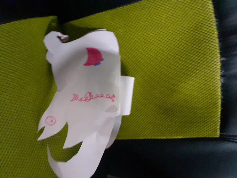 Recently got into dragon puppeteering and I made this gangle dragon ...