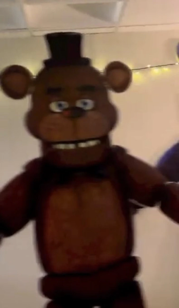 THE ANIMATRONICS HAVE OFFICIALLY LEAKED FOR THE MOVIE!!!!!!!! | Fandom