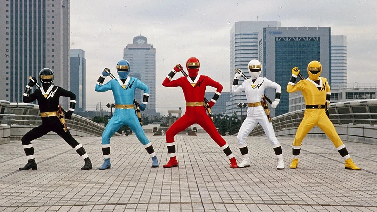 I extended the Alien Rangers theme like in the show and mashed it up ...