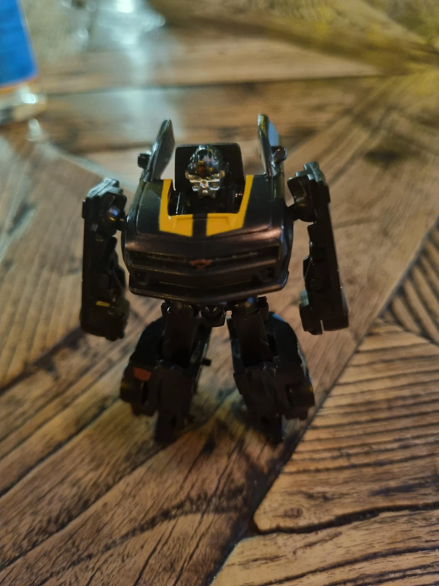 RotF Japan Exclusive Legends Class Stealth Bumblebee | Fandom