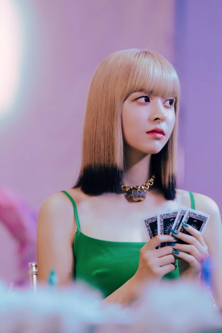 Your daily Lily #83! | Fandom