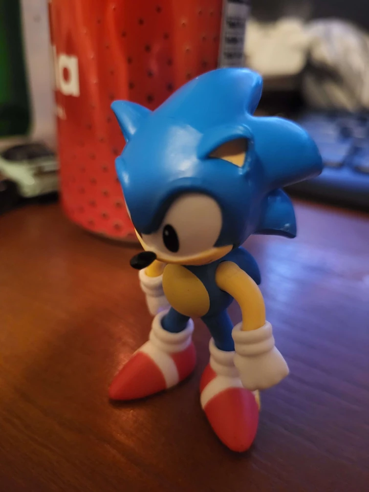 a meme template i decided to make with my Classic Sonic figure | Fandom