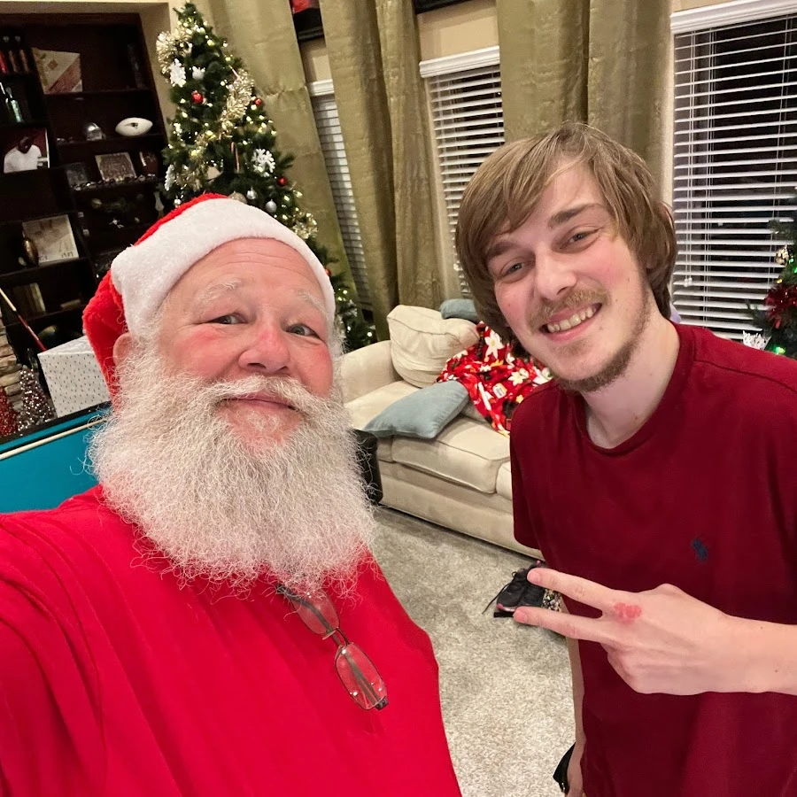 Sml santa Has a channel | Fandom