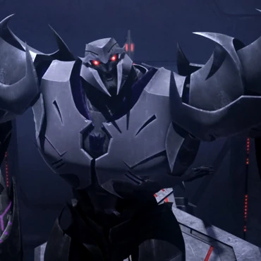 Megatron (Bayverse) vs Megatron (TFP) | Fandom