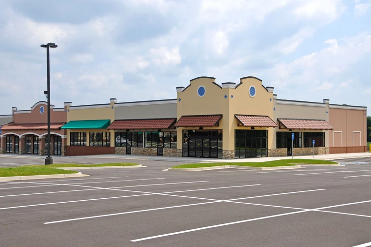 This oddly looks like the Elmore shopping | Fandom