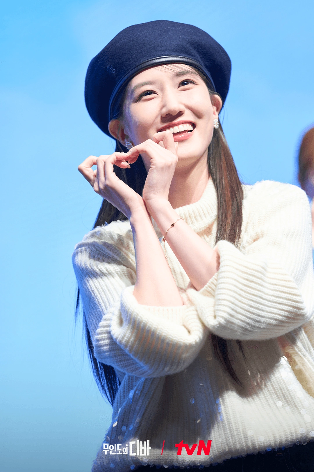 New Stills Added for Castaway Diva | Fandom