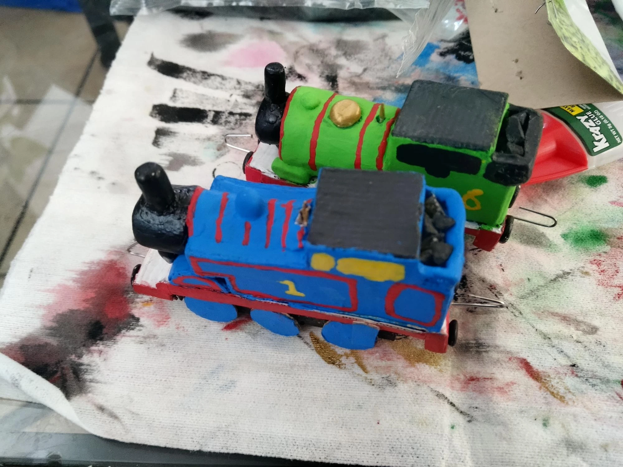 Here is an upgrade I added some black pebbles from dollar tree and ...