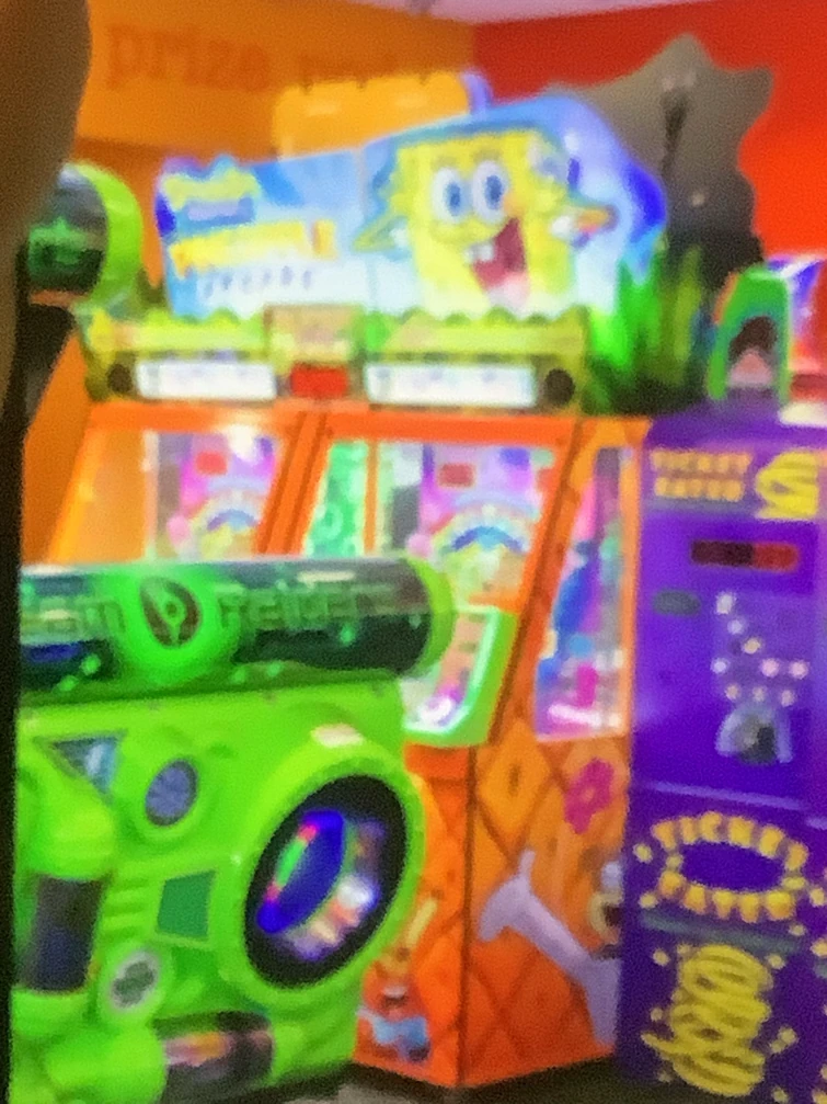 SpongeBob pineapple arcade at Peter Piper pizza | Fandom