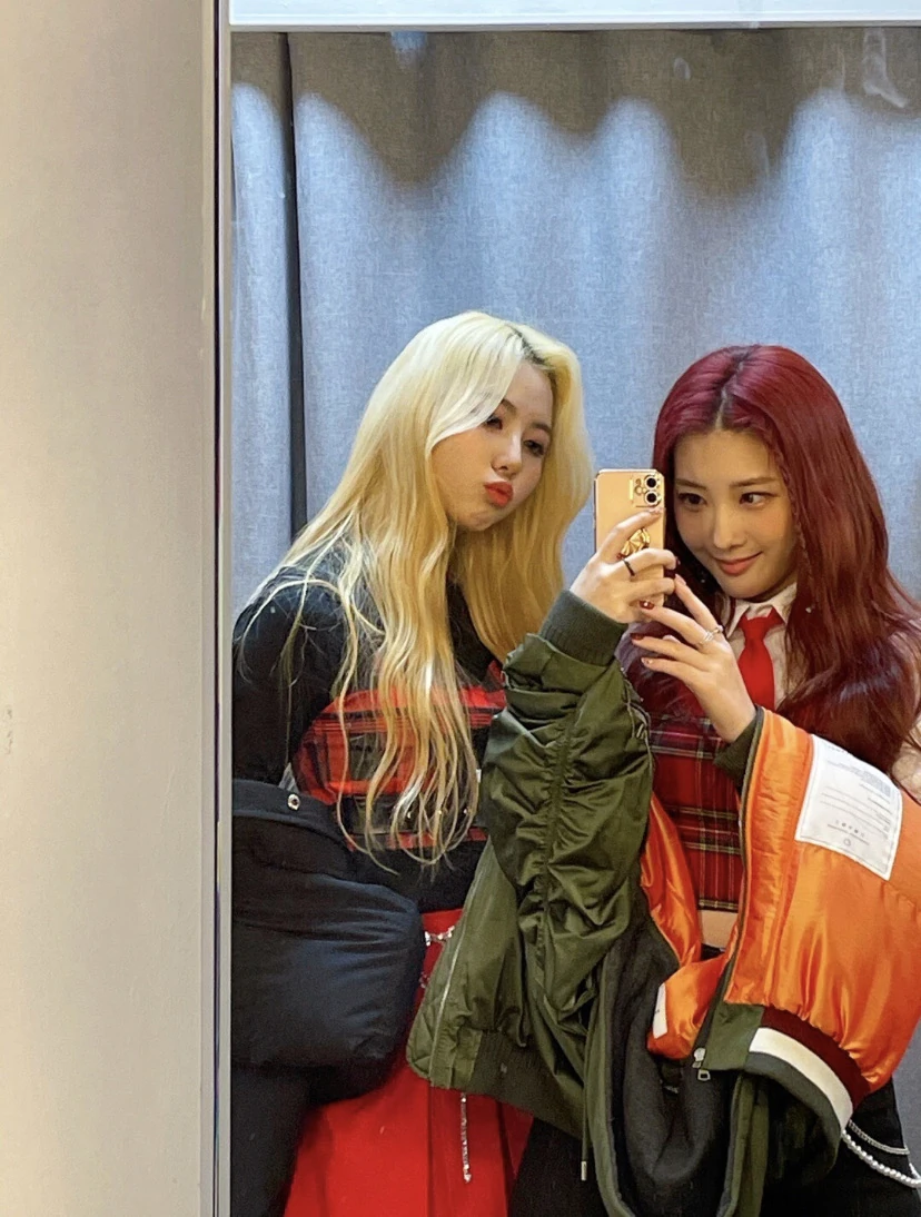 Your daily PURPLE KISS #69 | Fandom